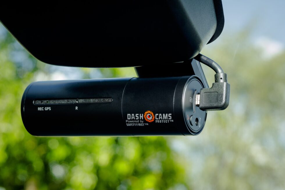 DashCams Protect Easy Solution - Reliable 4K Dashcams